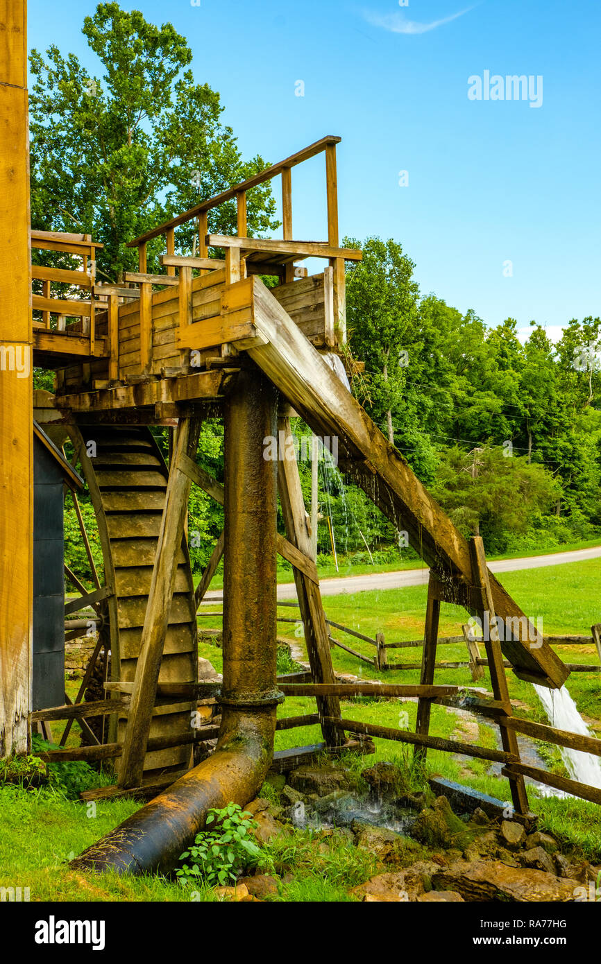 Wades Mill, 55 Kennedy Wades Mill Loop Raphine, Virginia Stock Photo ...