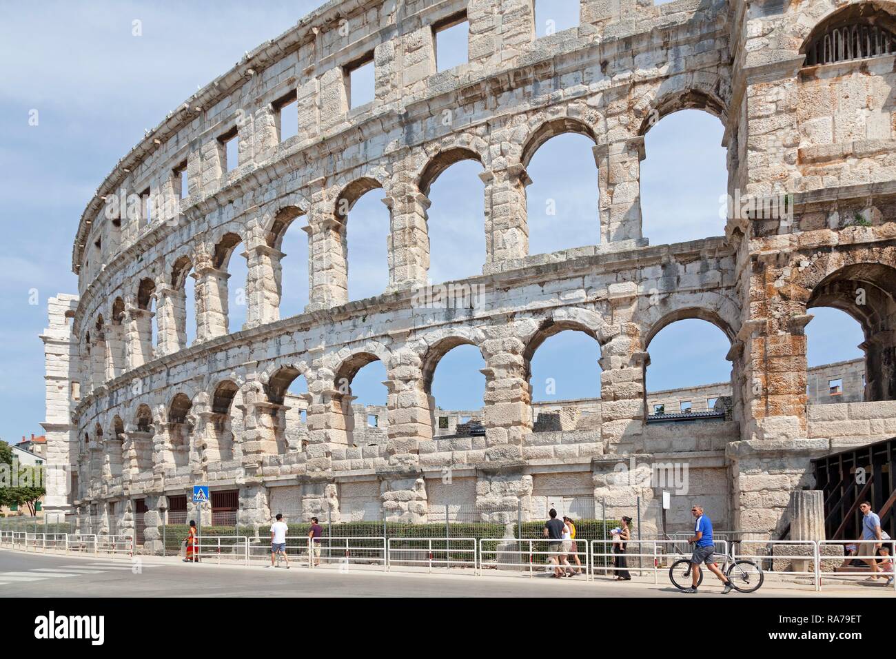 Arena amphitheatre hi-res stock photography and images - Alamy