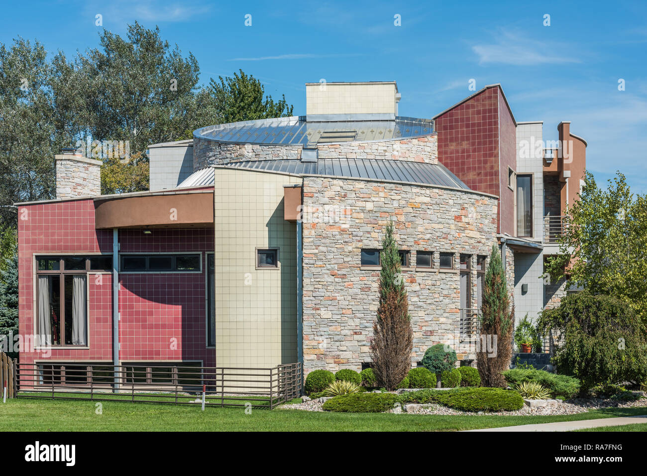 1990s family house hi-res stock photography and images - Alamy