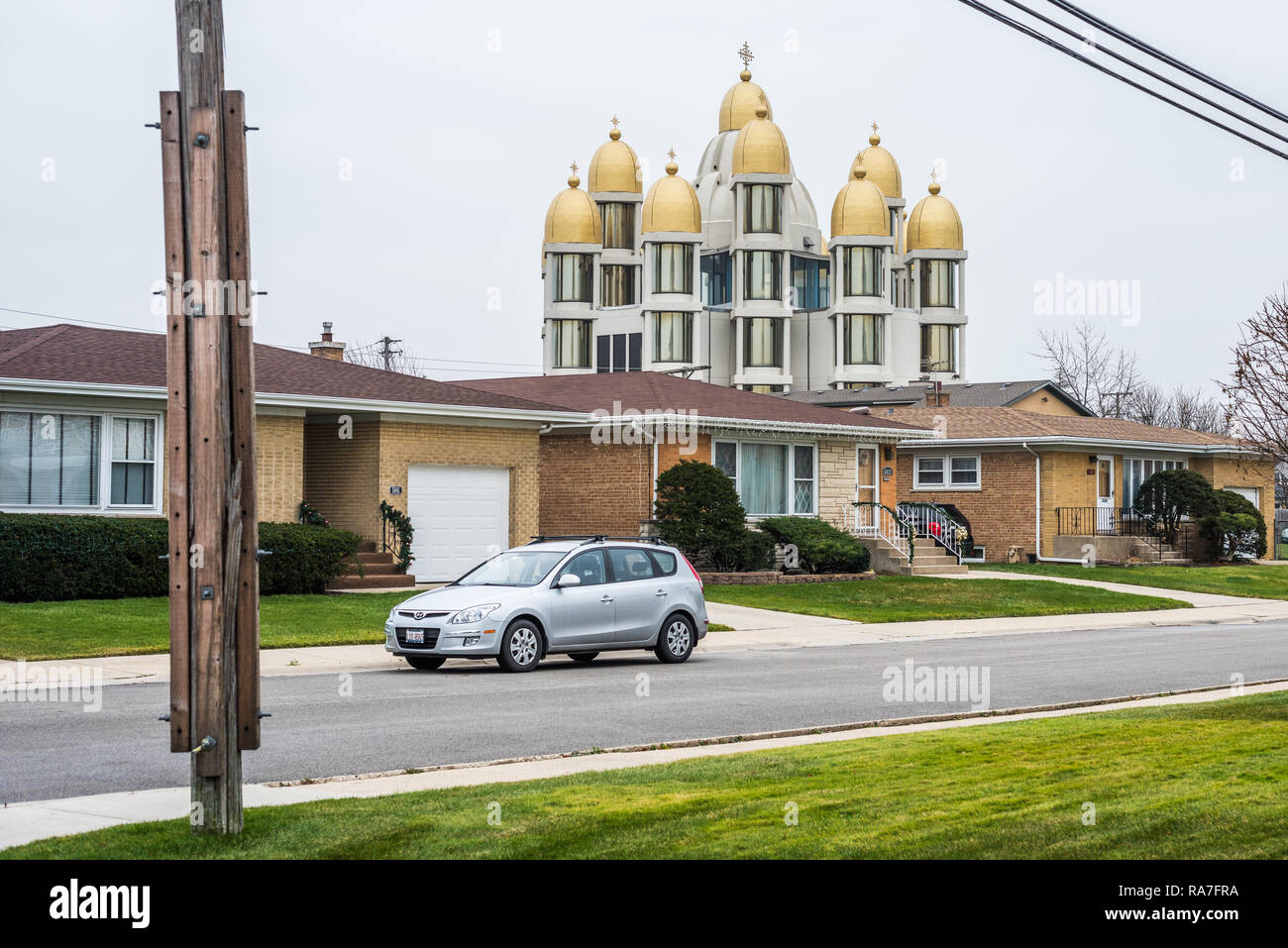 Residential building in the Forest View neighborhood Stock Photo - Alamy