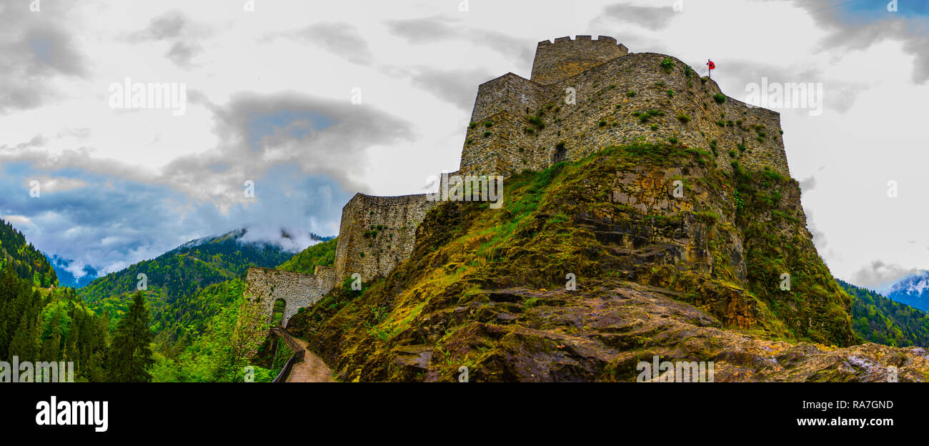 Zil castle or Zilkale famous attraction in Trabzon tour Stock Photo - Alamy