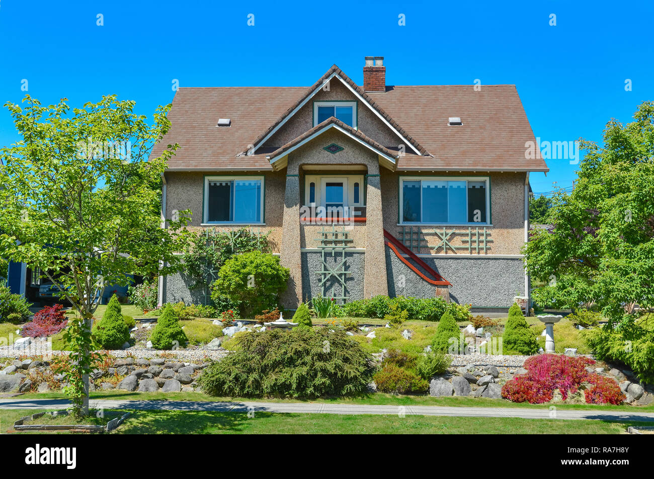 American modern house hi-res stock photography and images - Alamy