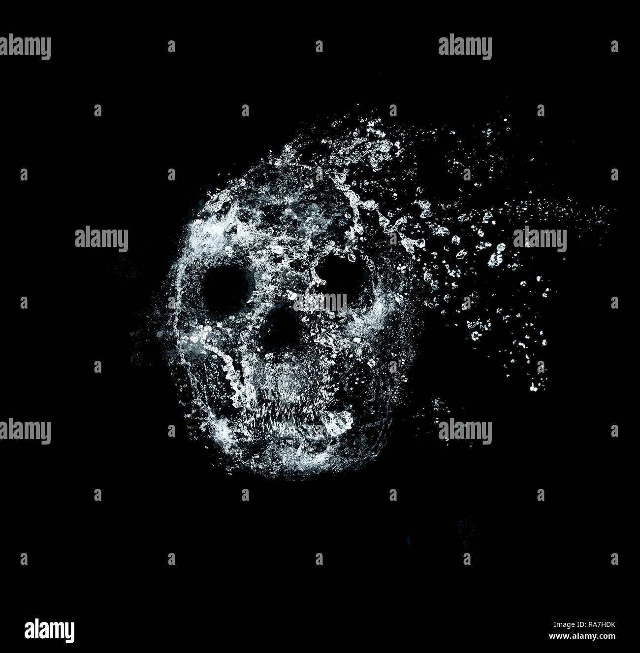 skull ,water splash effect Stock Photo - Alamy