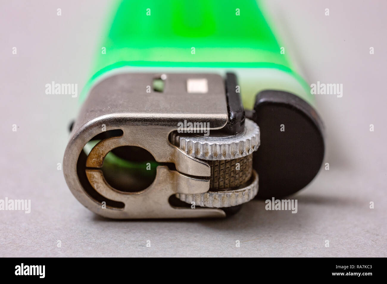 Plastic lighter hi-res stock photography and images - Alamy