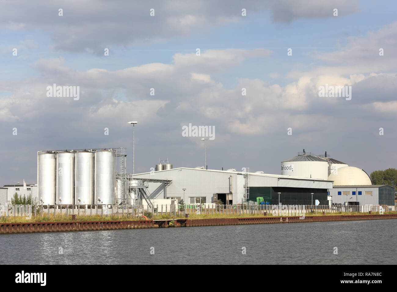 Biogas renewable energy recycling plant hi-res stock photography and ...