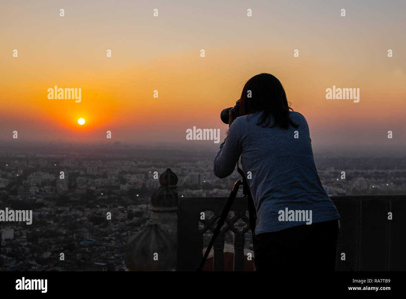 Shooting environment hi-res stock photography and images - Alamy