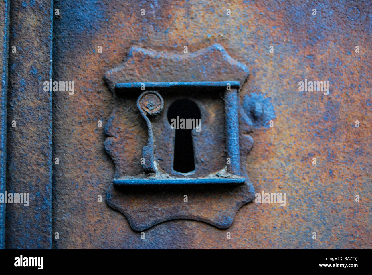 Old ornament iron lock Stock Photo - Alamy