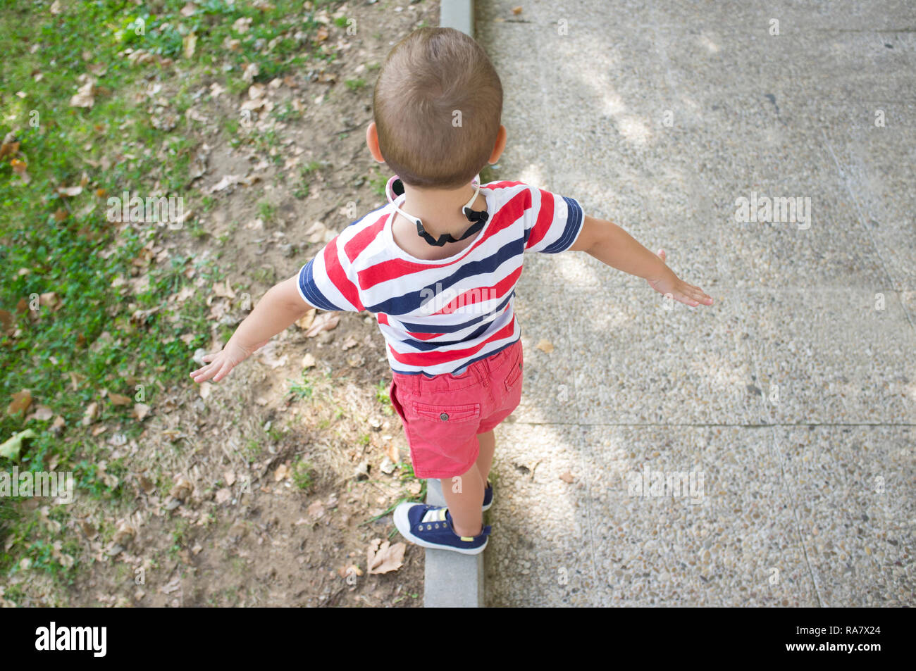 Maintain balanced posture hi-res stock photography and images - Alamy