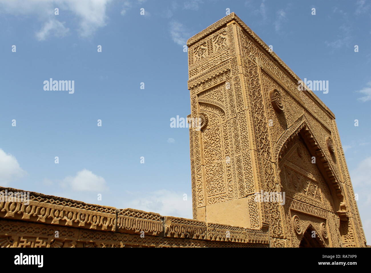 Makli Hills Necropolis Stock Photo - Alamy