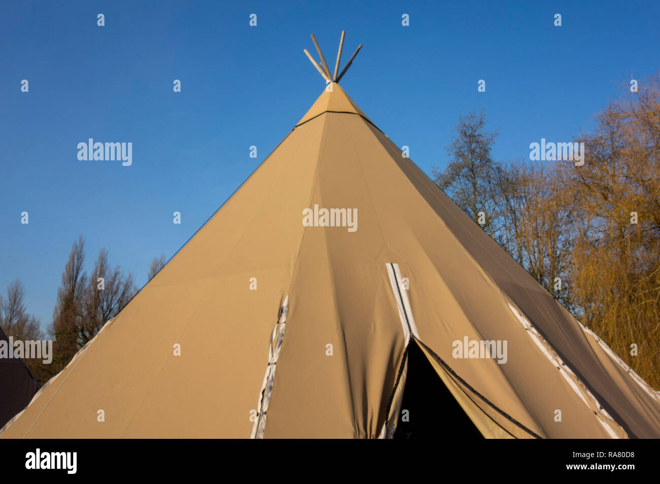 Tp tent hi-res stock photography and images - Alamy