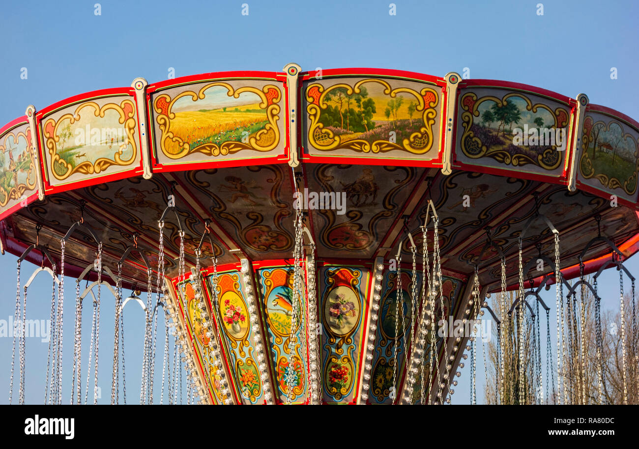 Funfairs hi-res stock photography and images - Alamy