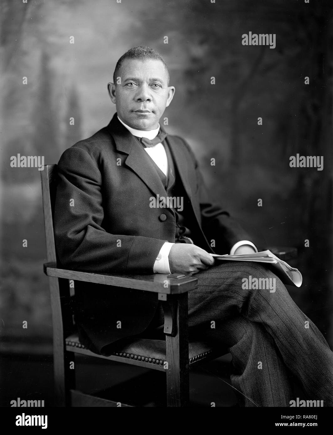 Booker t washington hi-res stock photography and images - Alamy