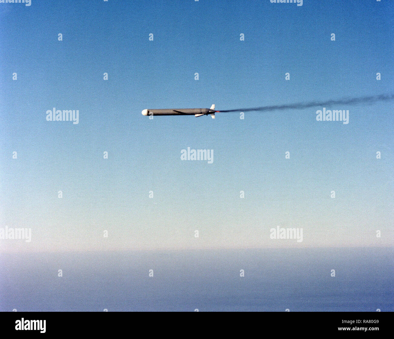 Tomahawk cruise missile hi-res stock photography and images - Alamy