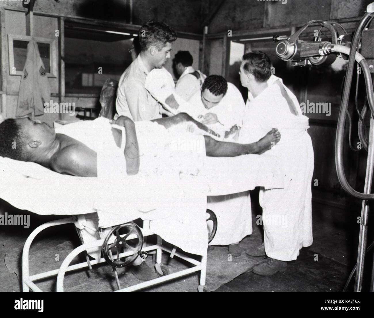 Historical leg cast removal hi-res stock photography and images - Alamy