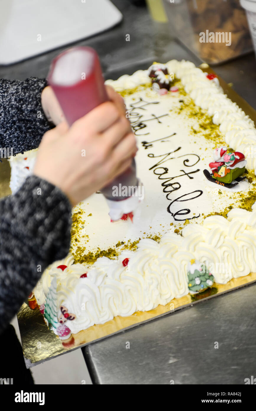 Cake for corporate company christmas party Stock Photo - Alamy