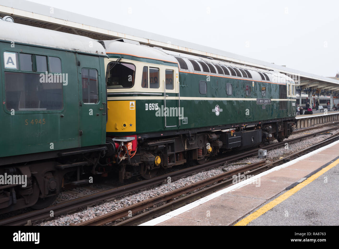 BRCW type 3, D6515 at weymouth station Stock Photo - Alamy