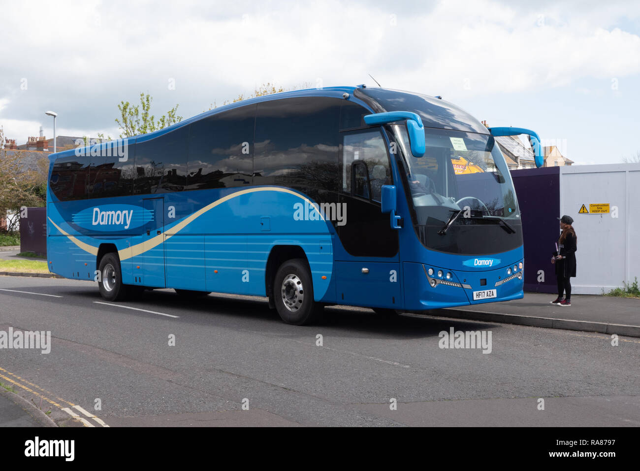 Ship bus coach hi-res stock photography and images - Alamy