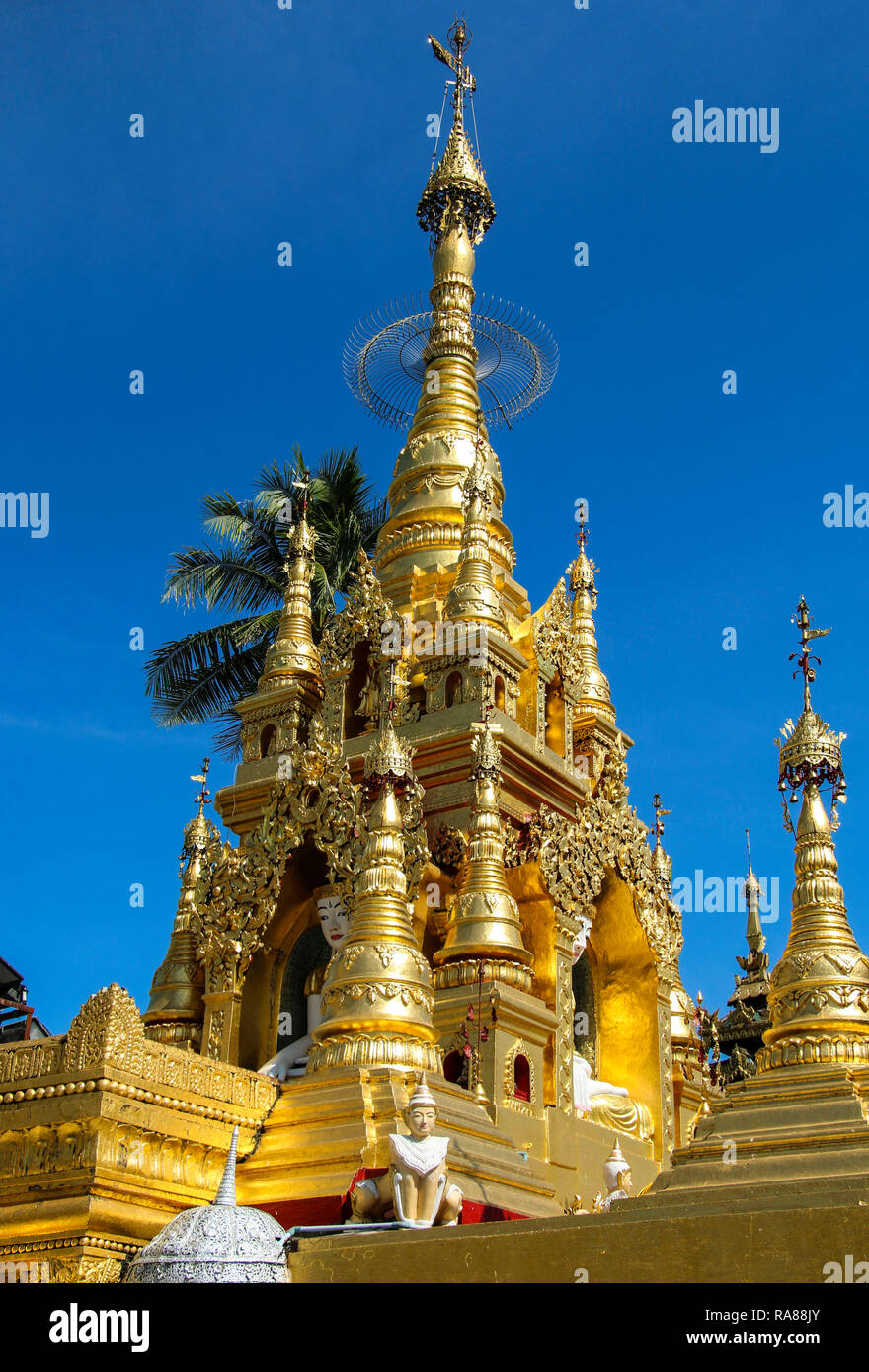 Yele paya pagoda hi-res stock photography and images - Alamy