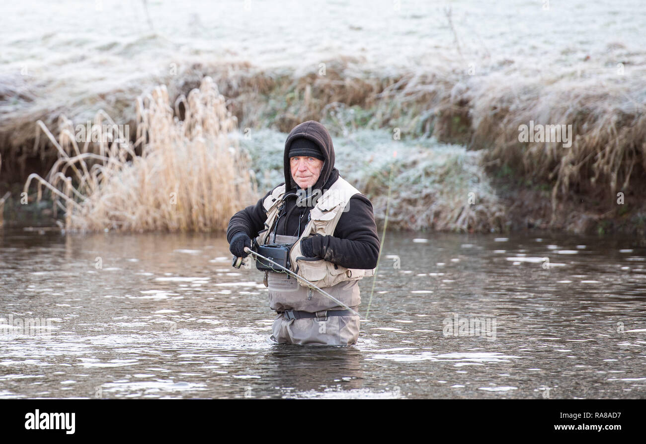 River tweed scotland salmon hi-res stock photography and images - Alamy