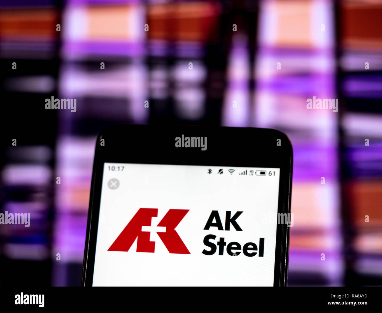 Ak steel holding hi-res stock photography and images - Alamy
