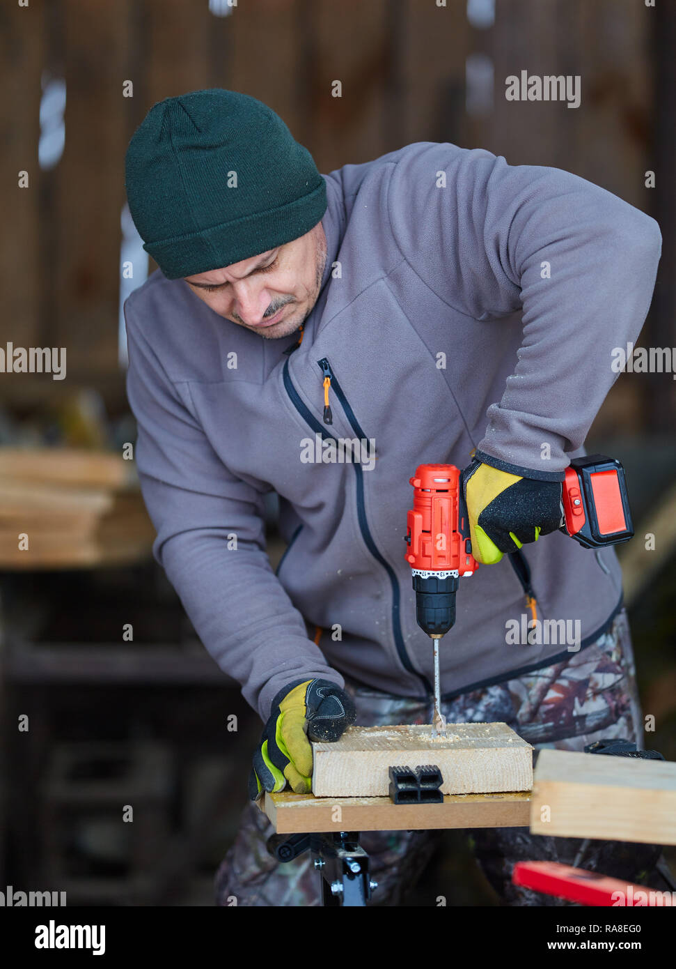 Using drilling machine hi-res stock photography and images - Alamy