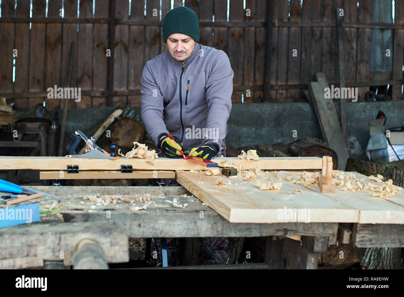Woodworker drawing hi-res stock photography and images - Alamy