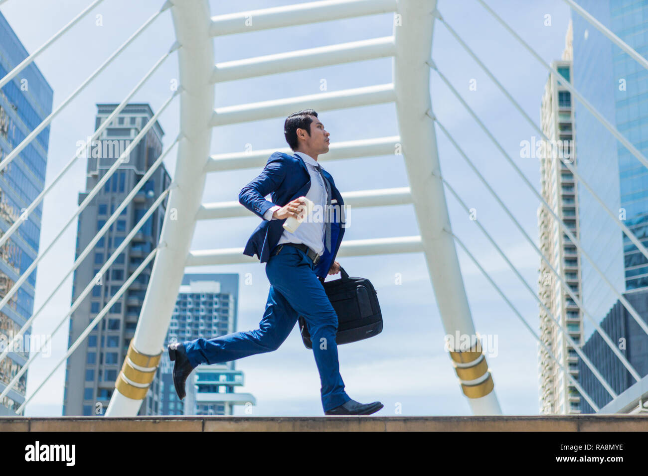 Business better good portrait hi-res stock photography and images - Alamy