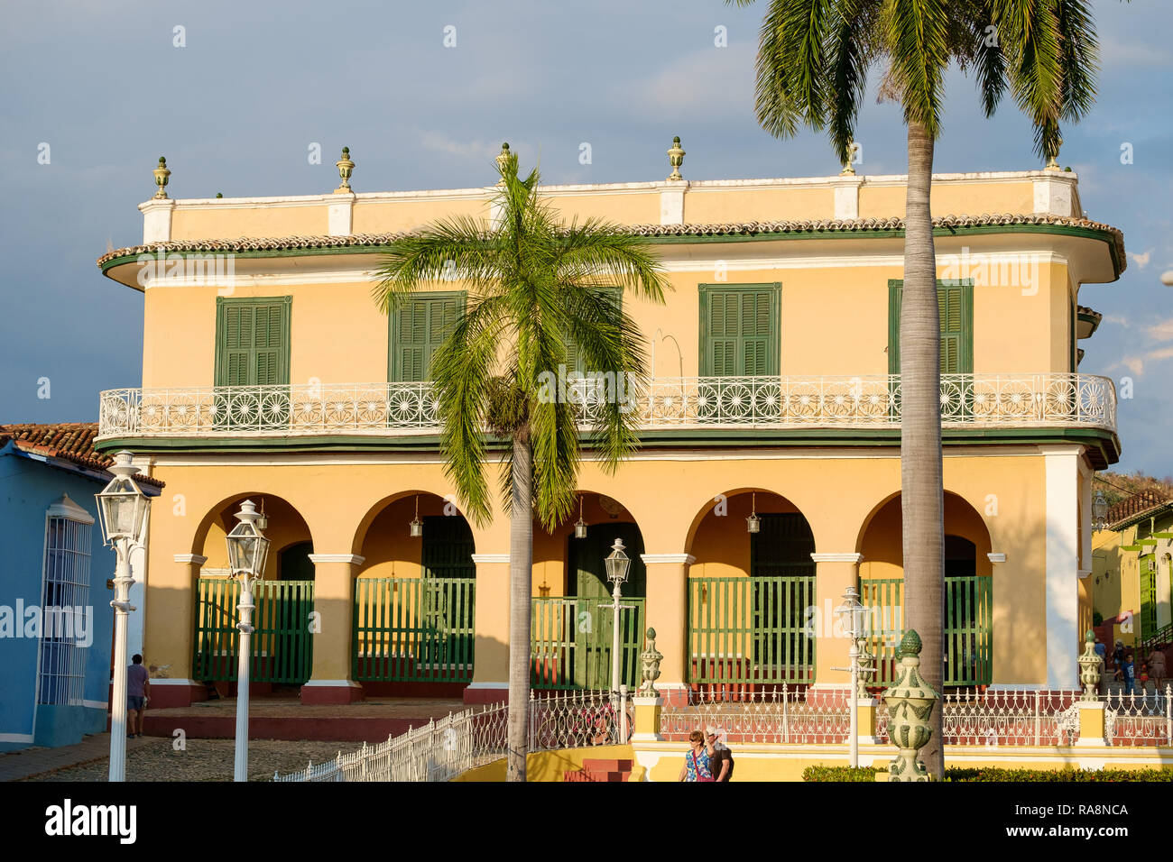 Edificio trinidad hi-res stock photography and images - Alamy