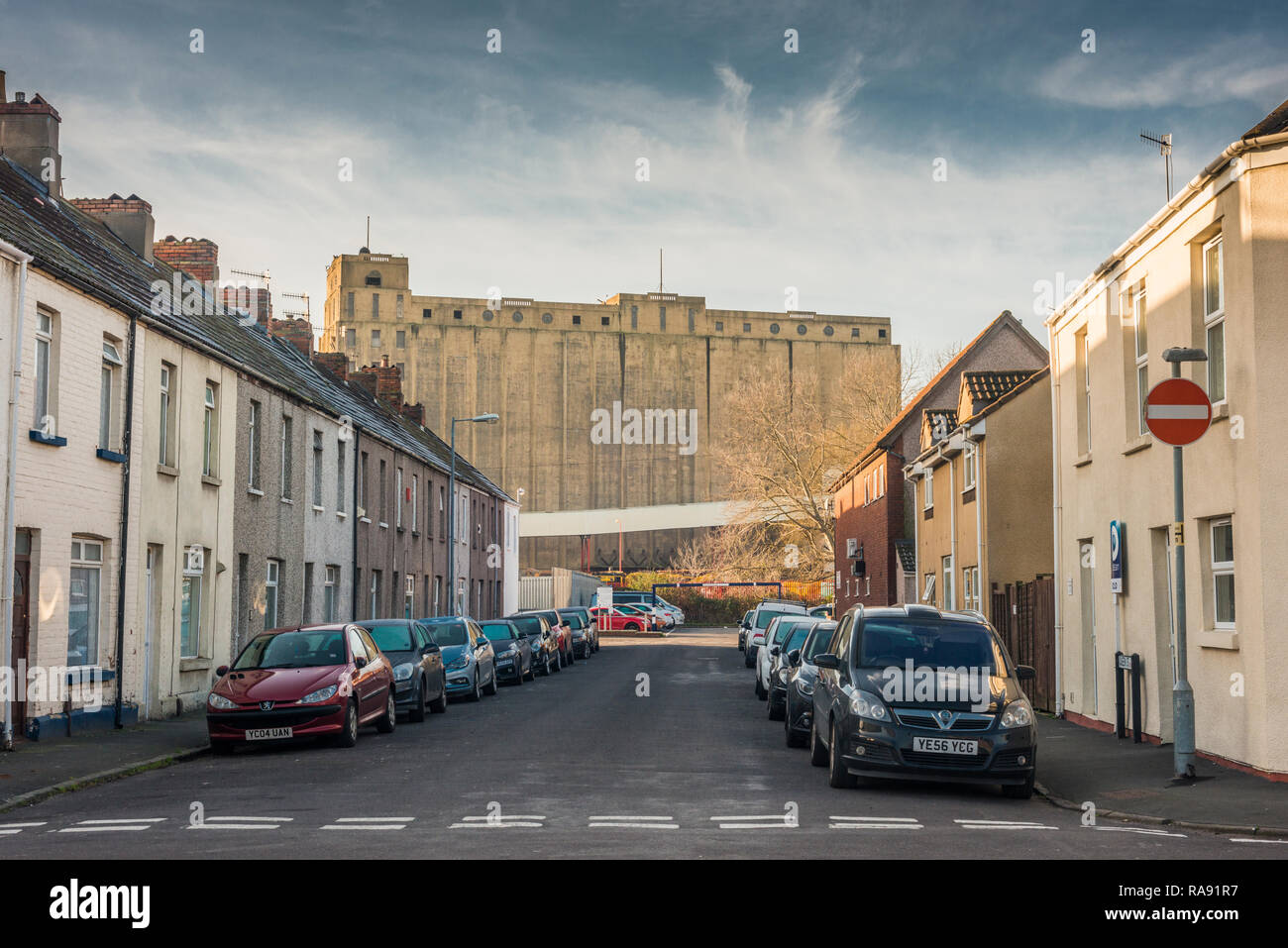 Housing in avonmouth hi-res stock photography and images - Alamy
