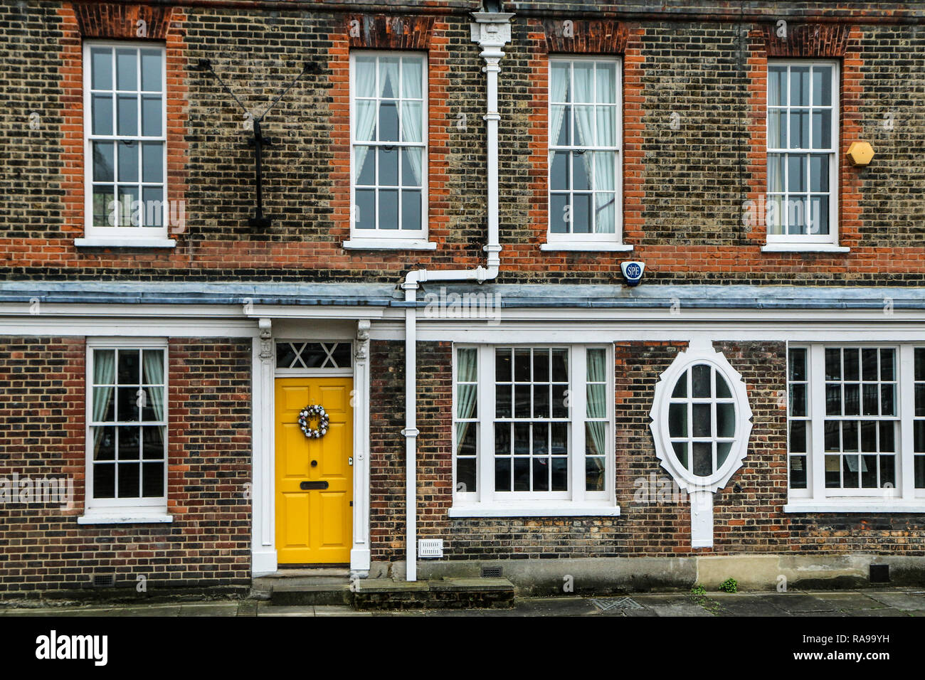 A picture of a traditional facade of a British house in London Stock ...