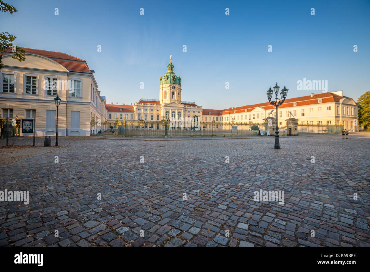 Palace in germany hi-res stock photography and images - Alamy