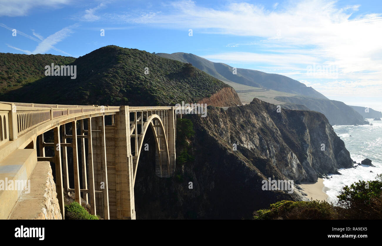 Canyon bridge hi-res stock photography and images - Alamy