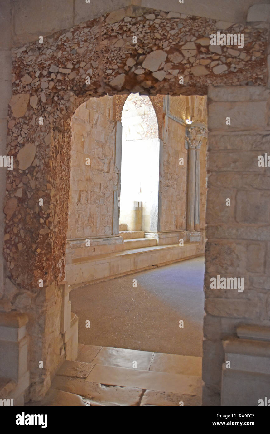 Italy, Castel del Monte, castle of Frederick II of Swabia, UNESCO site ...