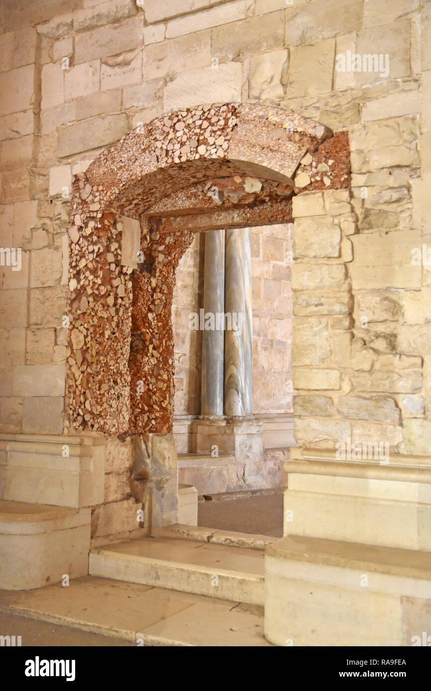 Italy, Castel del Monte, castle of Frederick II of Swabia, UNESCO site ...