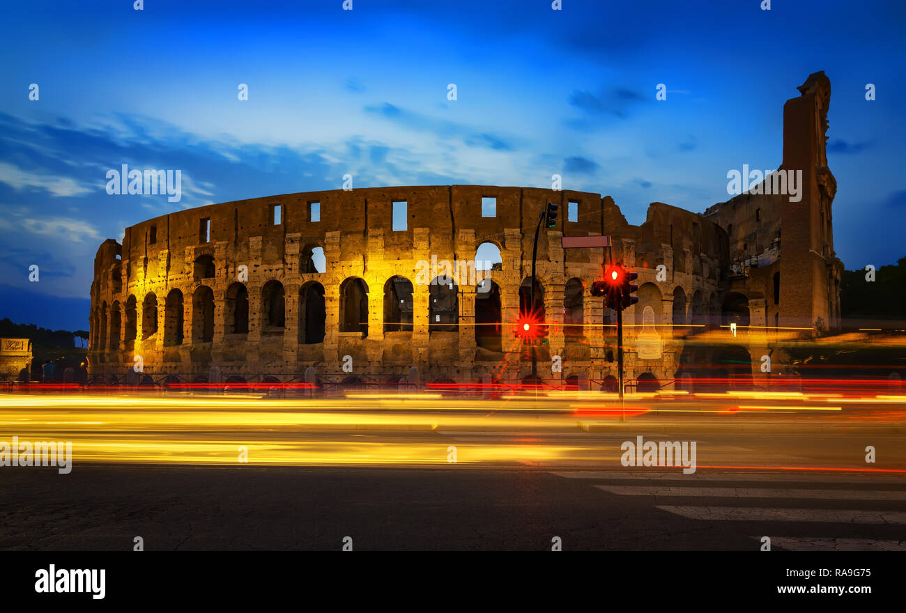 Amphitheater lights hi-res stock photography and images - Alamy