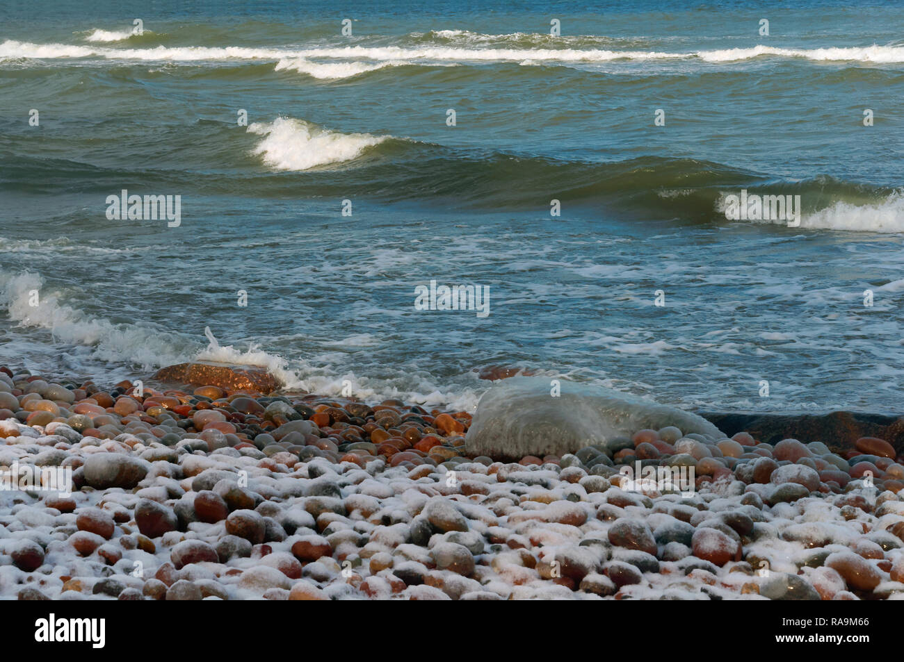 Aerial view rocky shore seaside hi-res stock photography and images - Alamy