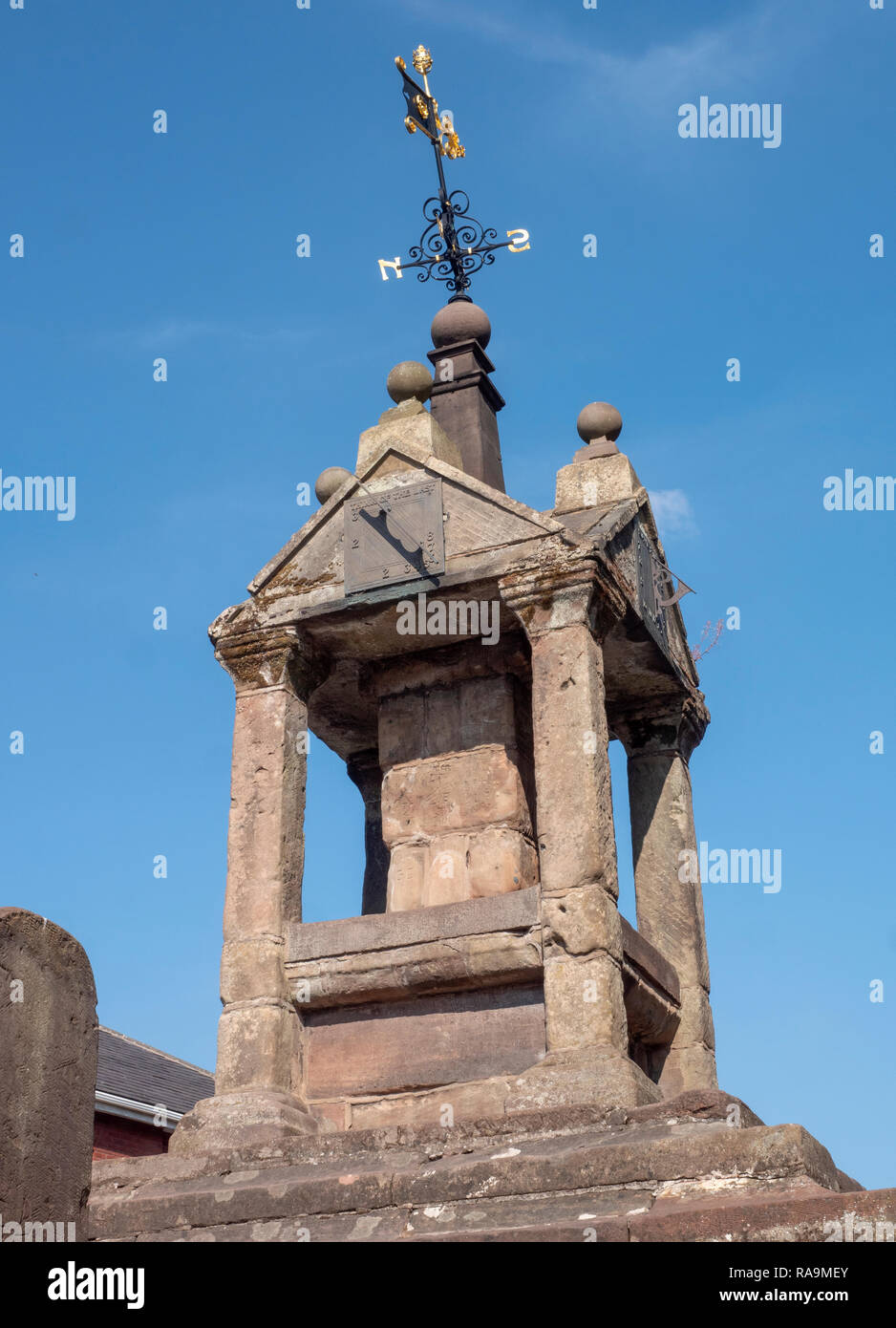 Lymm cross hi-res stock photography and images - Alamy