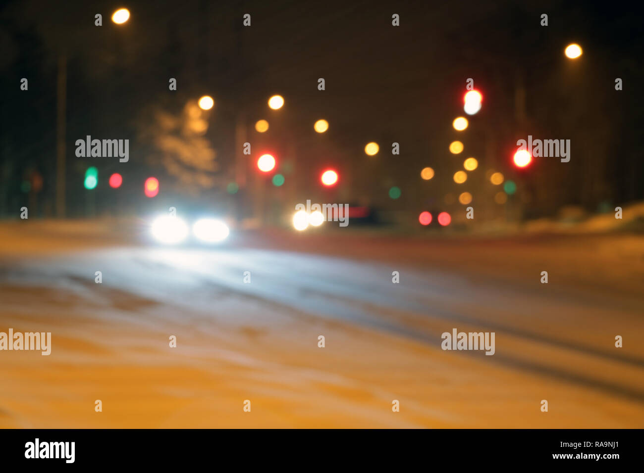 Car in bad condition hi-res stock photography and images - Alamy