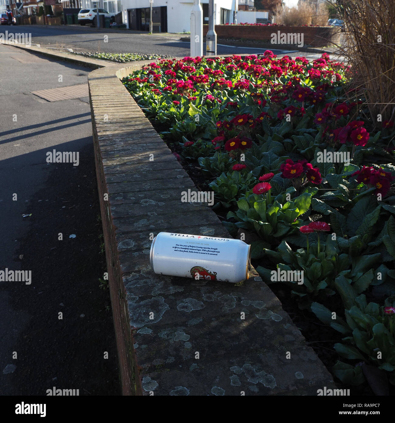 Coke cans space hi-res stock photography and images - Alamy