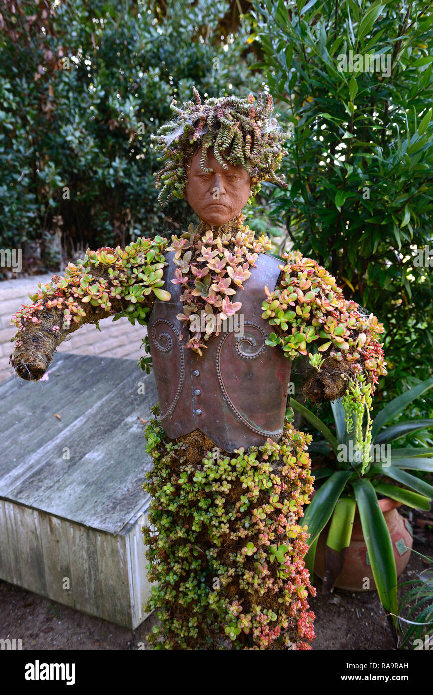 Floral art installation hi-res stock photography and images - Alamy