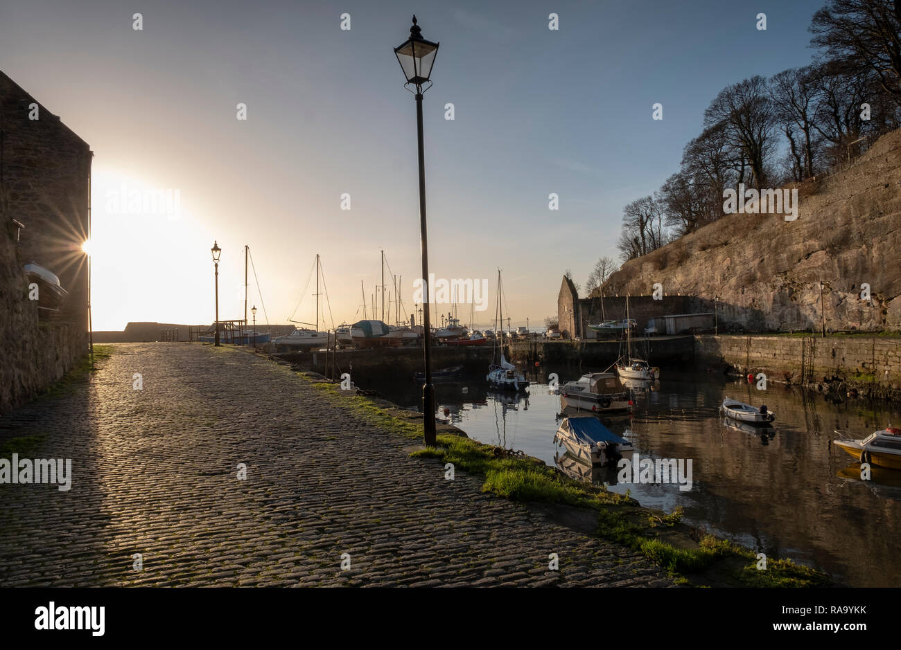 Seafront at kirkcaldy hi-res stock photography and images - Alamy