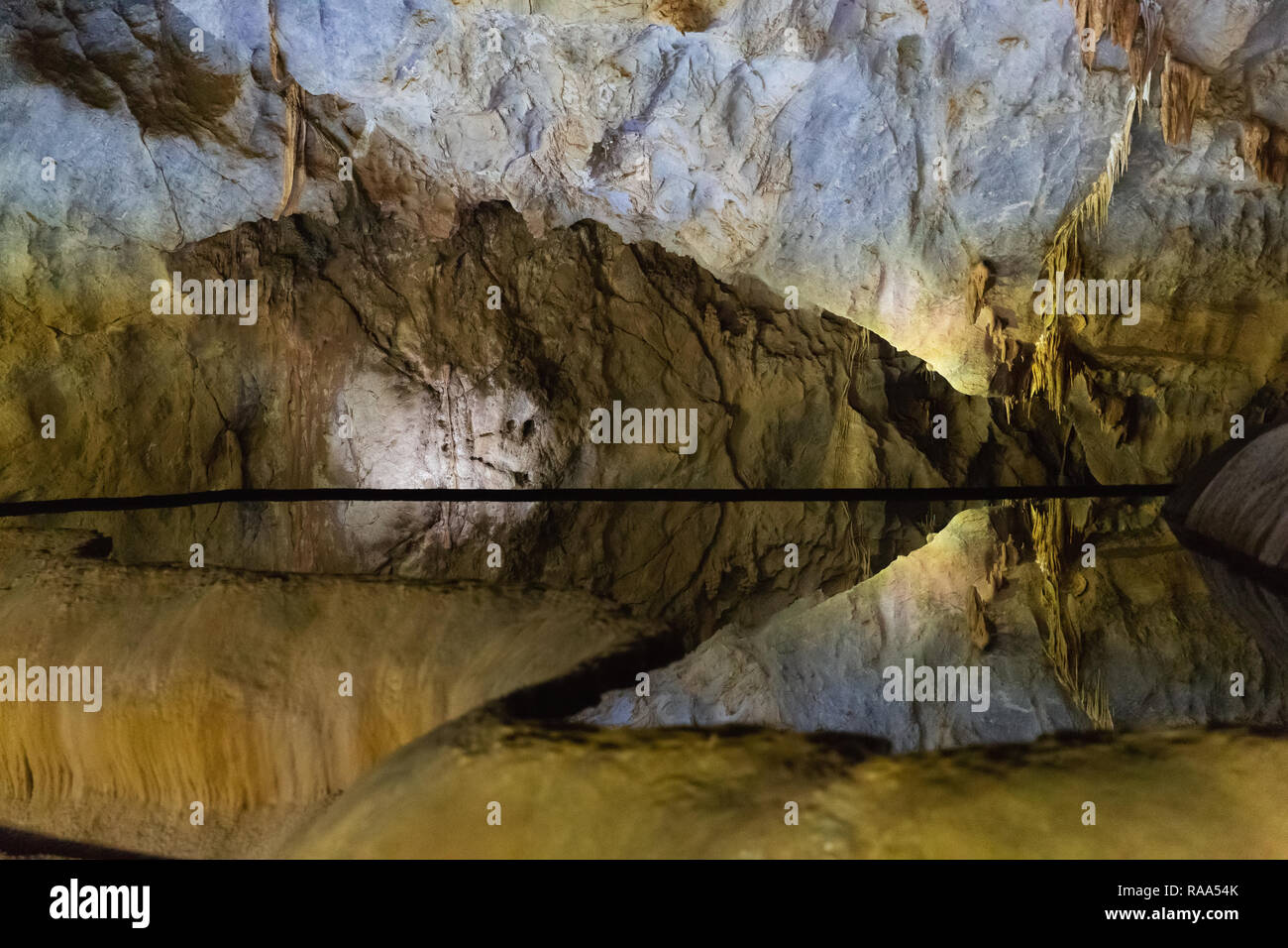 Underground water in cave hi-res stock photography and images - Alamy