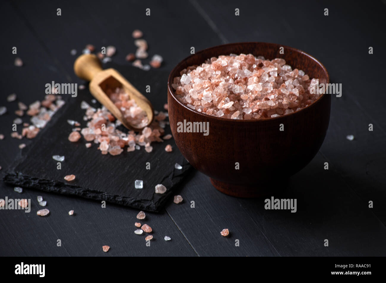 himalayan crystal salt Stock Photo - Alamy