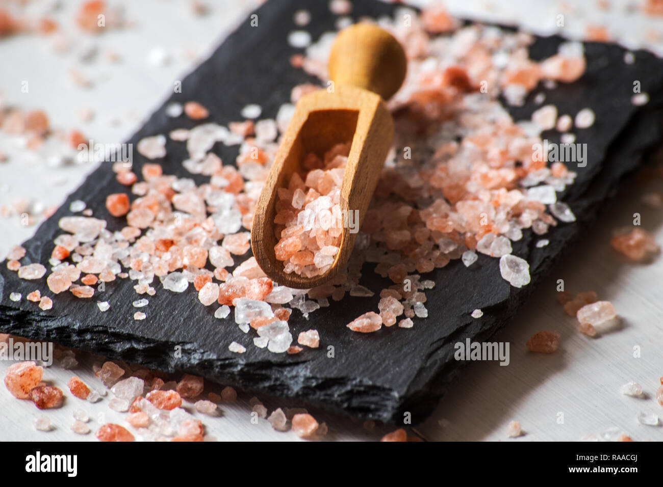 himalayan crystal salt Stock Photo - Alamy