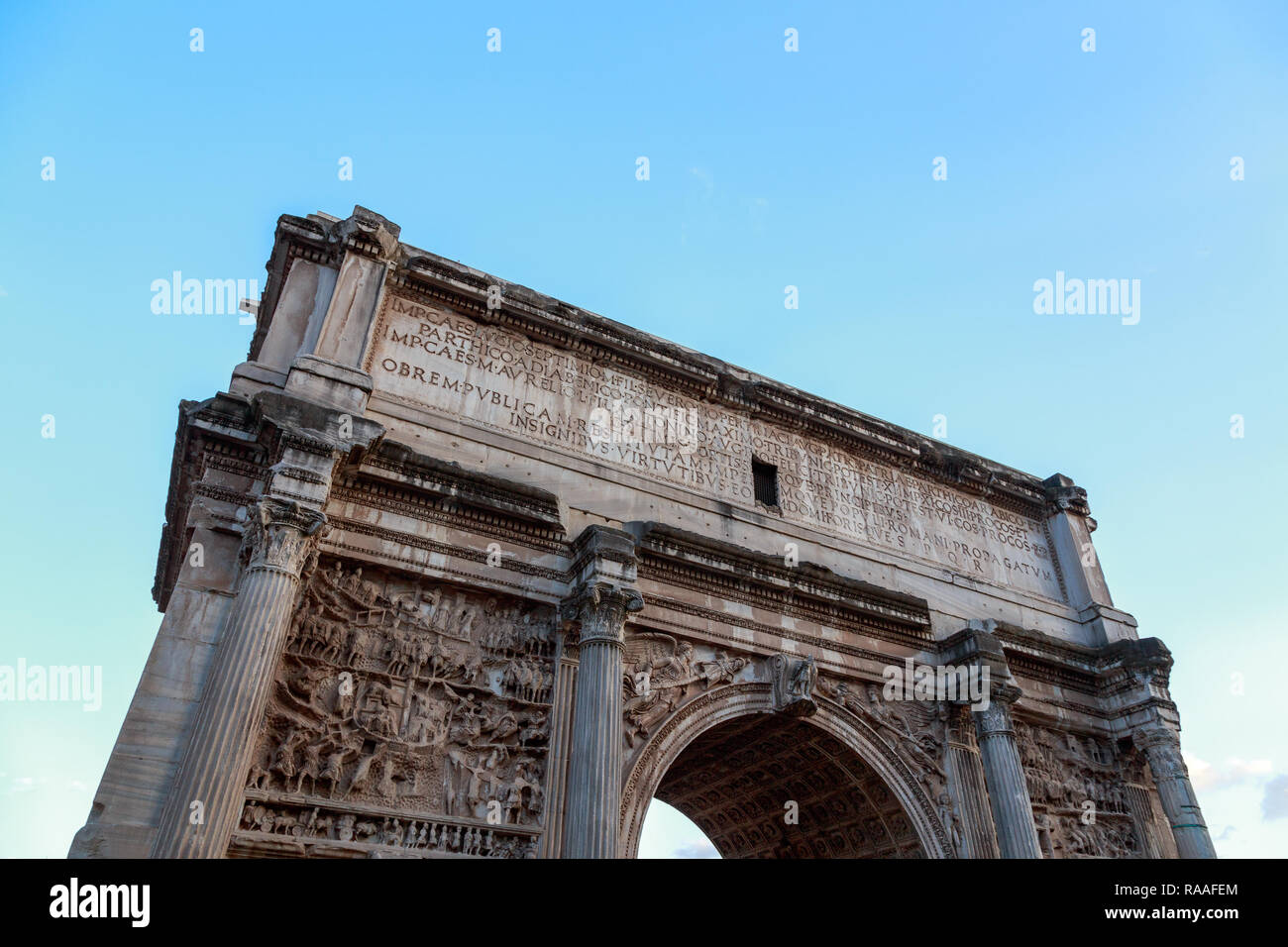 Titus gate rome hi-res stock photography and images - Alamy