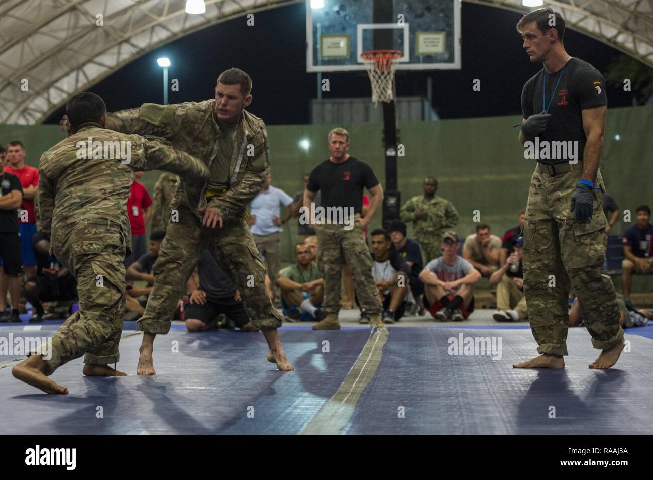 1 327 infantry hi-res stock photography and images - Alamy