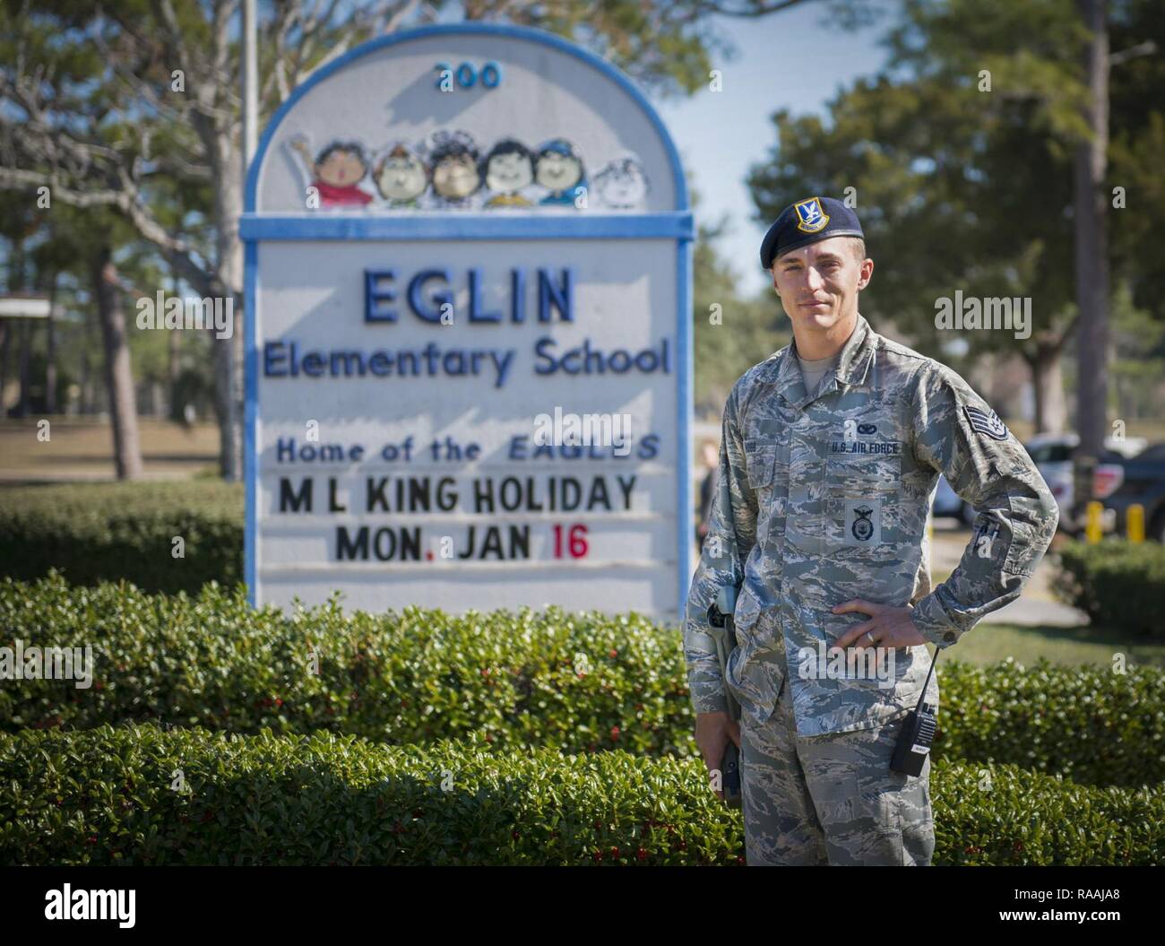 School resource officers hi-res stock photography and images - Alamy