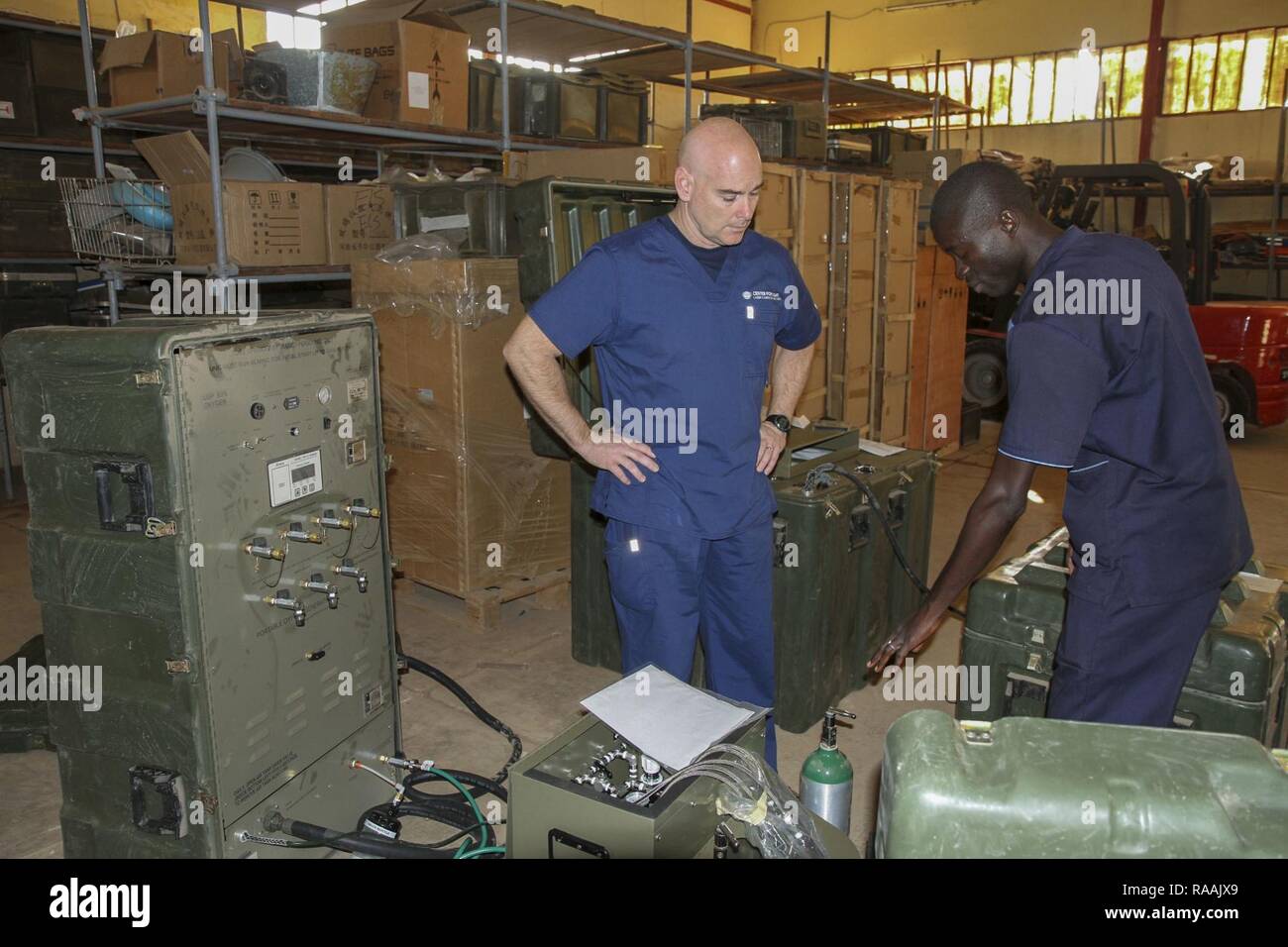 Oxygen hospital generator hi-res stock photography and images - Alamy