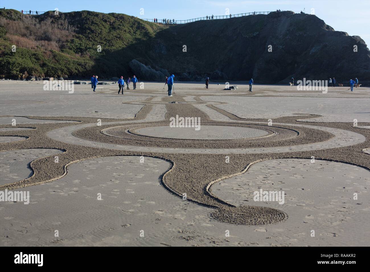 Labyrinth meditation hi-res stock photography and images - Alamy
