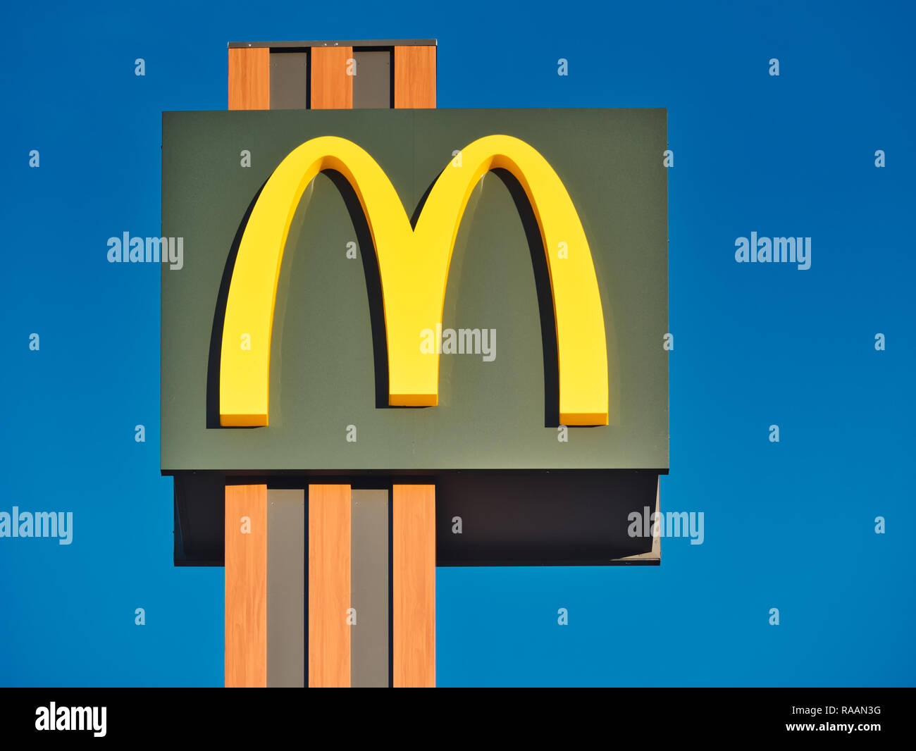 Mc donald logo hi-res stock photography and images - Alamy